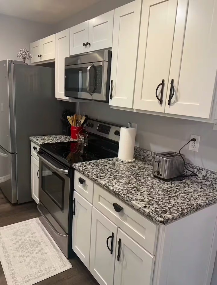 Escape to "Warm Mineral Springs"a Place Where You Can Relax And Heal ...