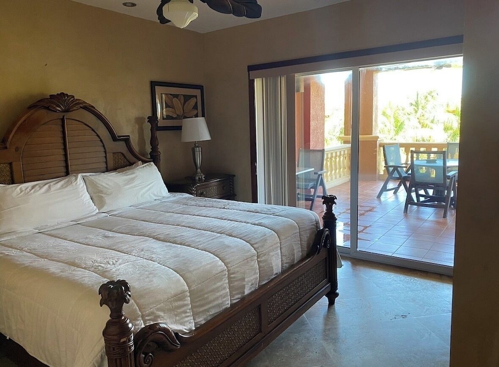 2-bedroom, pool view, condo in welcoming West Bay with AC and fitness ...