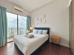 Apartamento Elite, 2 quartos, varanda, Vista para a cidade | Ferro/tábua de engomar, Wi-fi grátis 