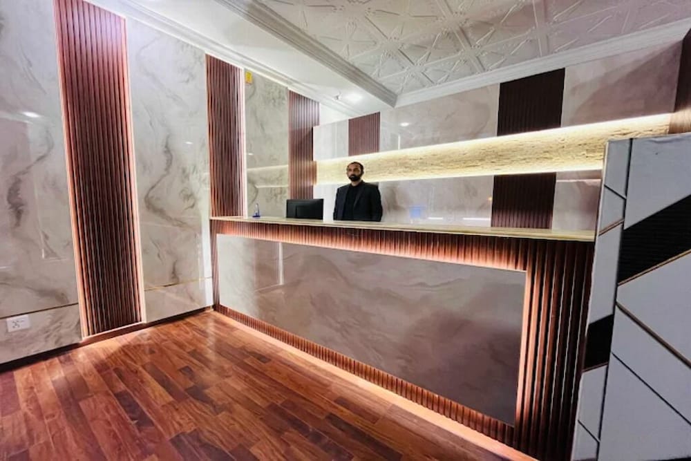 Hotel Posh Pavilion Reviews, Deals & Photos 2026 - Vrbo