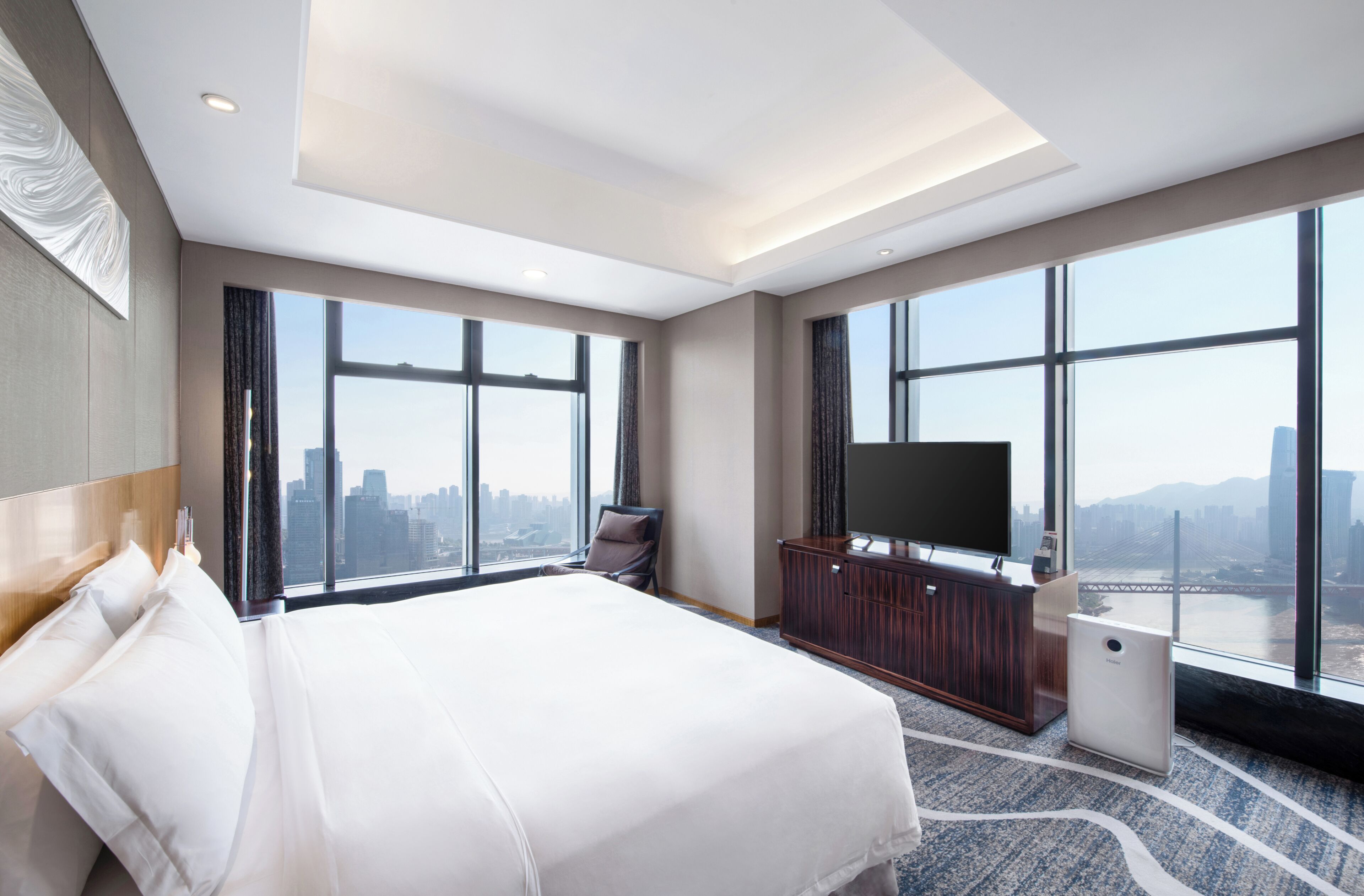 Suite Panorâmica | Cofre no quarto, secretária 