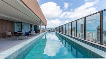 Apartamento básico | Piscina