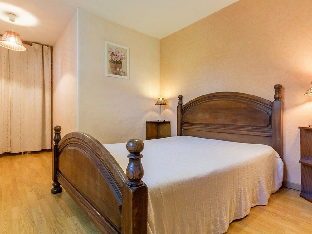 Cozy cottage with garden and shared pool Reviews, Deals & Photos 2026 ...