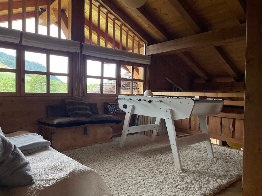 CHALET GRAND STANDING 230m2 10Pers 5CH 3SDB 5min PISTES Avis, Prix ...