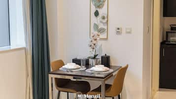 Estúdio de Luxo, Vista para a cidade | Restaurantes