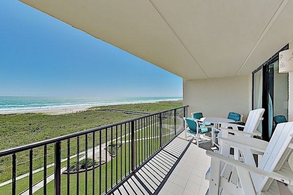 All-suite Resort-style 2br: Suntide Iii - Unit 402 - South Padre Island