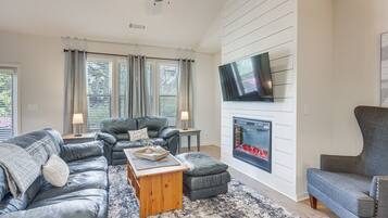 Casa (2 Bedrooms) | Interior