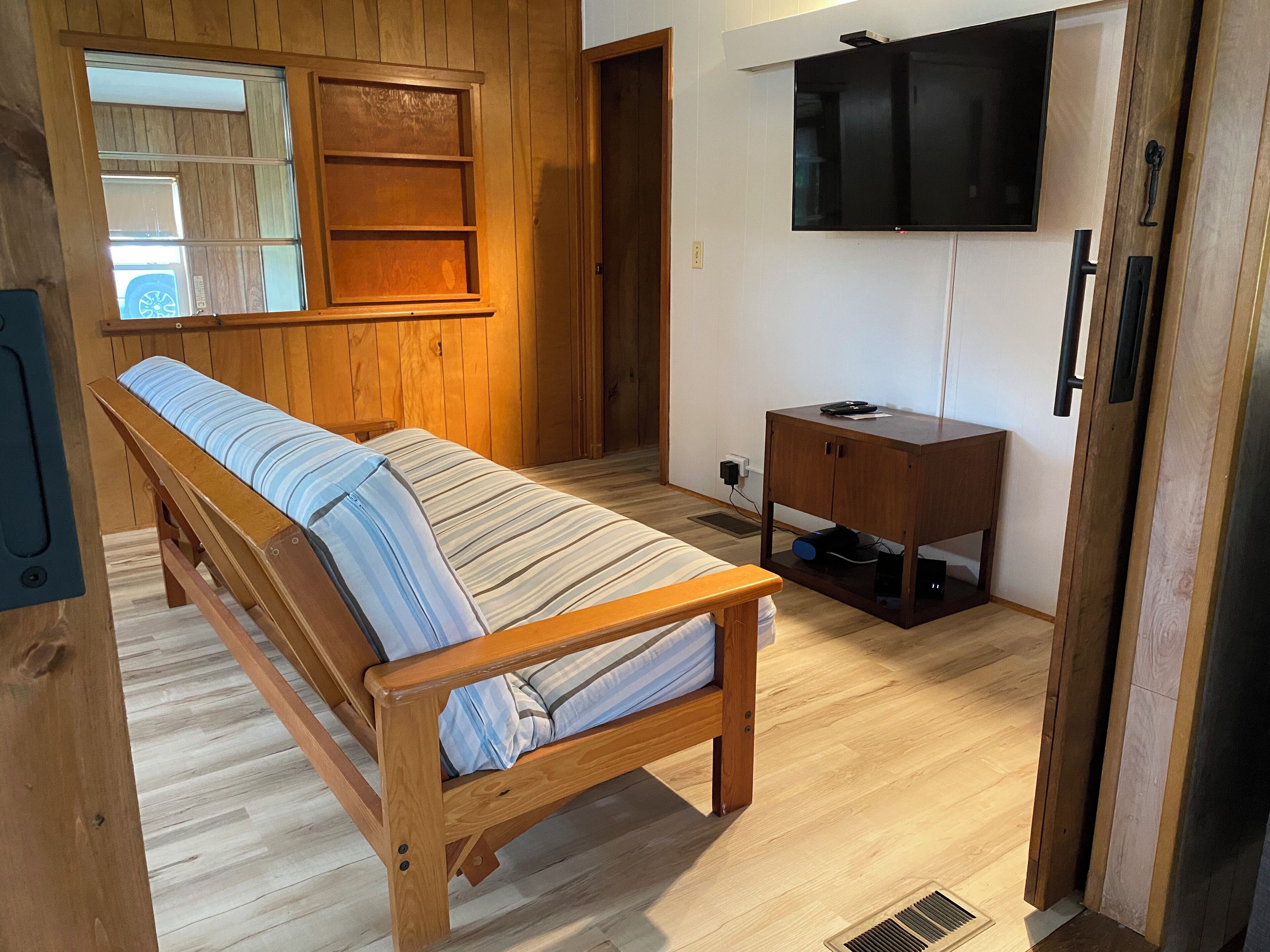 2-bedroom Vintage Mobile Home In Delightful Grawn With Ac - Michigan