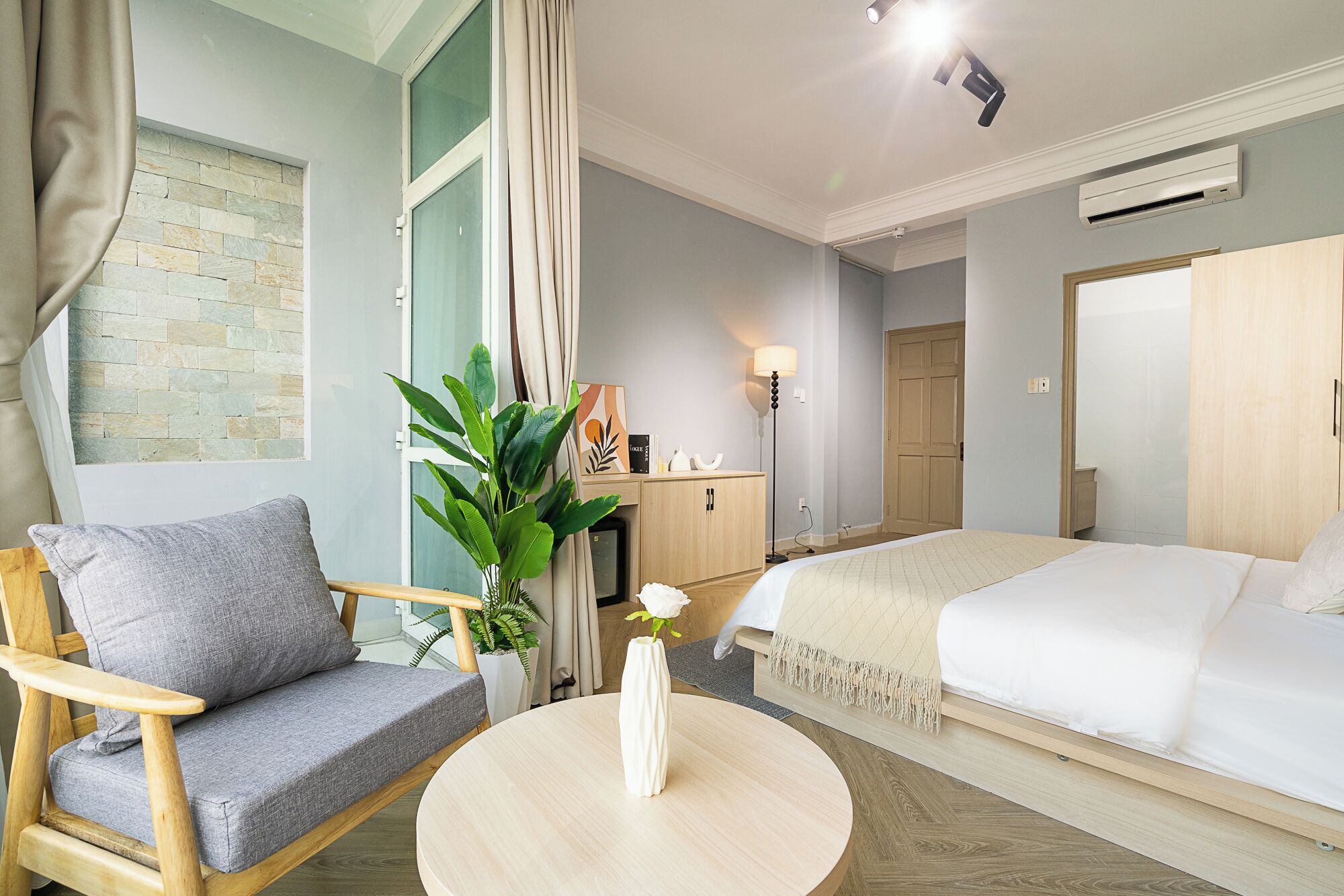 Quarto casal superior, vista para a cidade | Wi-Fi de cortesia