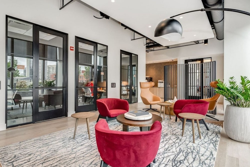 Luxury West Loop Penthouse On A High-Floor With AMAZING City Views Avis ...