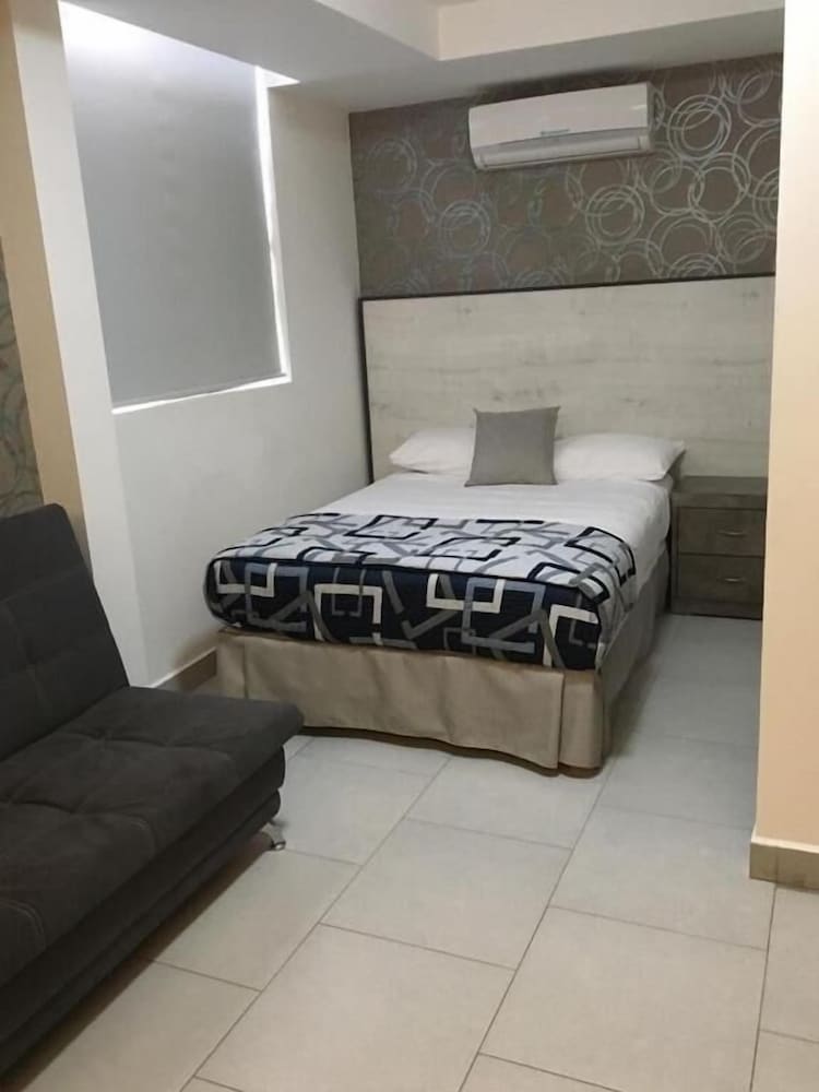 Suites Andre - Aguascalientes