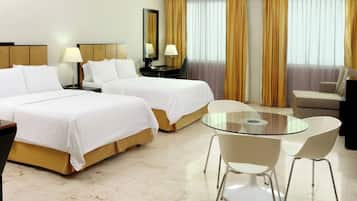 Suite-Estúdio Superior, vista para o parque | Ferro/tábua de engomar, Wi-fi grátis