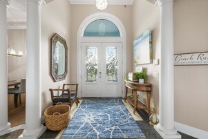 Casa, várias camas, banheira de imersão, vista para o oceano (Edgewater The Blue Horizon Estate) | Parte interna