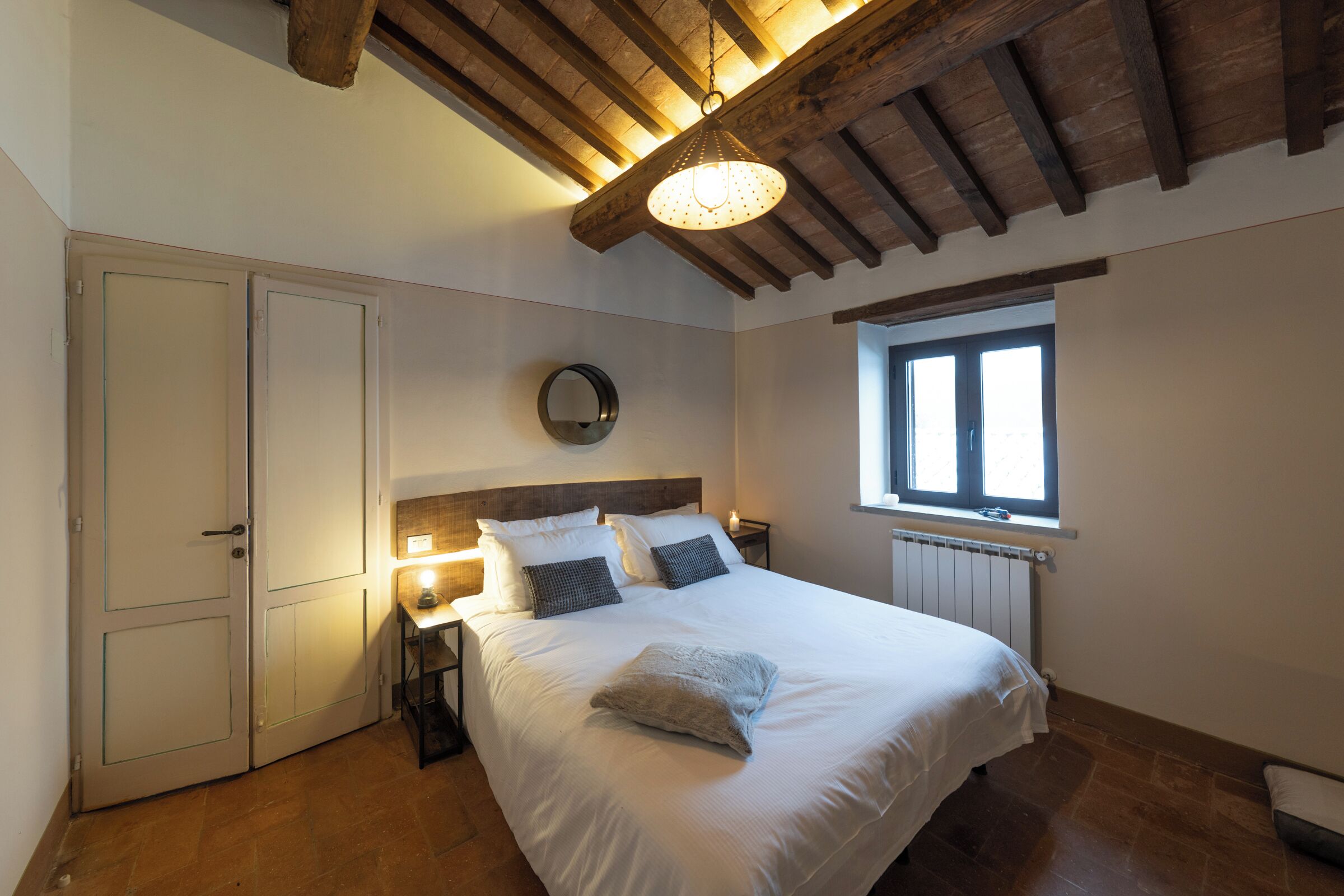 Breathtaking Hillside Retreat - Renovated Apt With Infinity-view Pool - Città di Castello