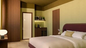 Quarto Duplo Deluxe, 1 cama king-size | Secretária, secretária adequada para computadores portáteis 