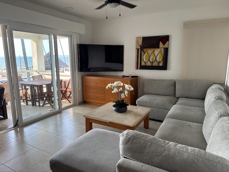 Awake To The Sea - Private Beachfront Apartment - Nuevo Vallarta - Nuevo Vallarta