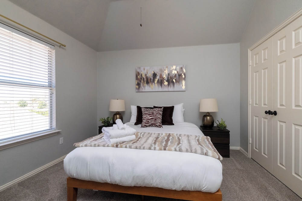 World Cup Group Stay - Pool, Games & Outdoor Space Reviews, Deals ...