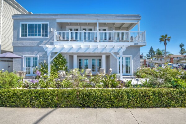 3690 Carlsbad Boulevard - Entire Home - Vista, CA