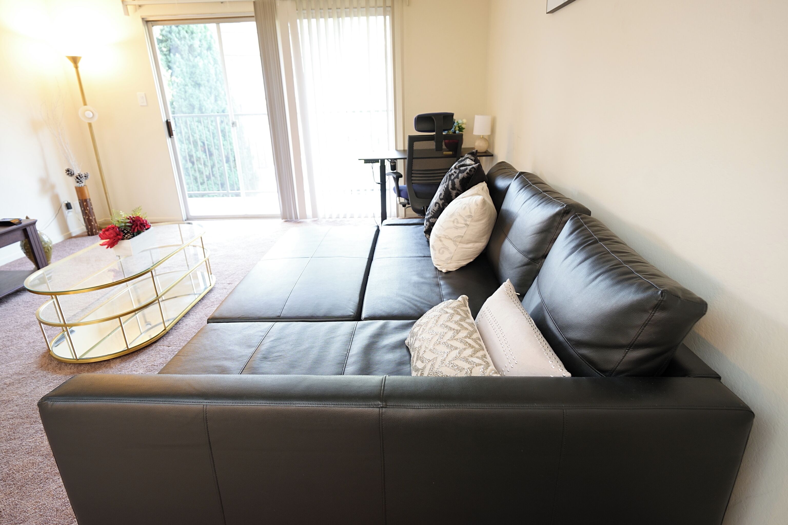 Peaceful Family Friendly 2-bed 2-bath Entire Apt Unit In Belmont Hill - San Mateo, CA