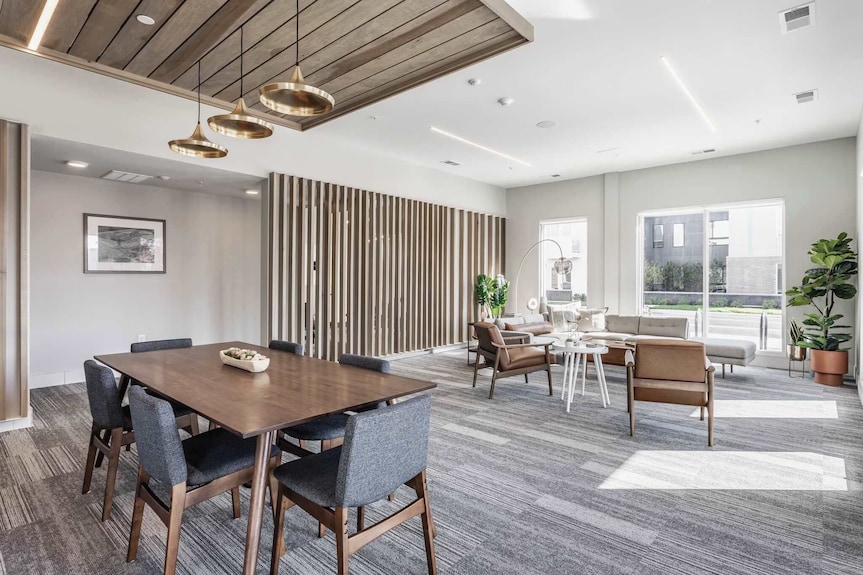 Two Cozysuites Ayr | 3 Beds | Parking, Pool, Gym - The Waterpark, Carmel