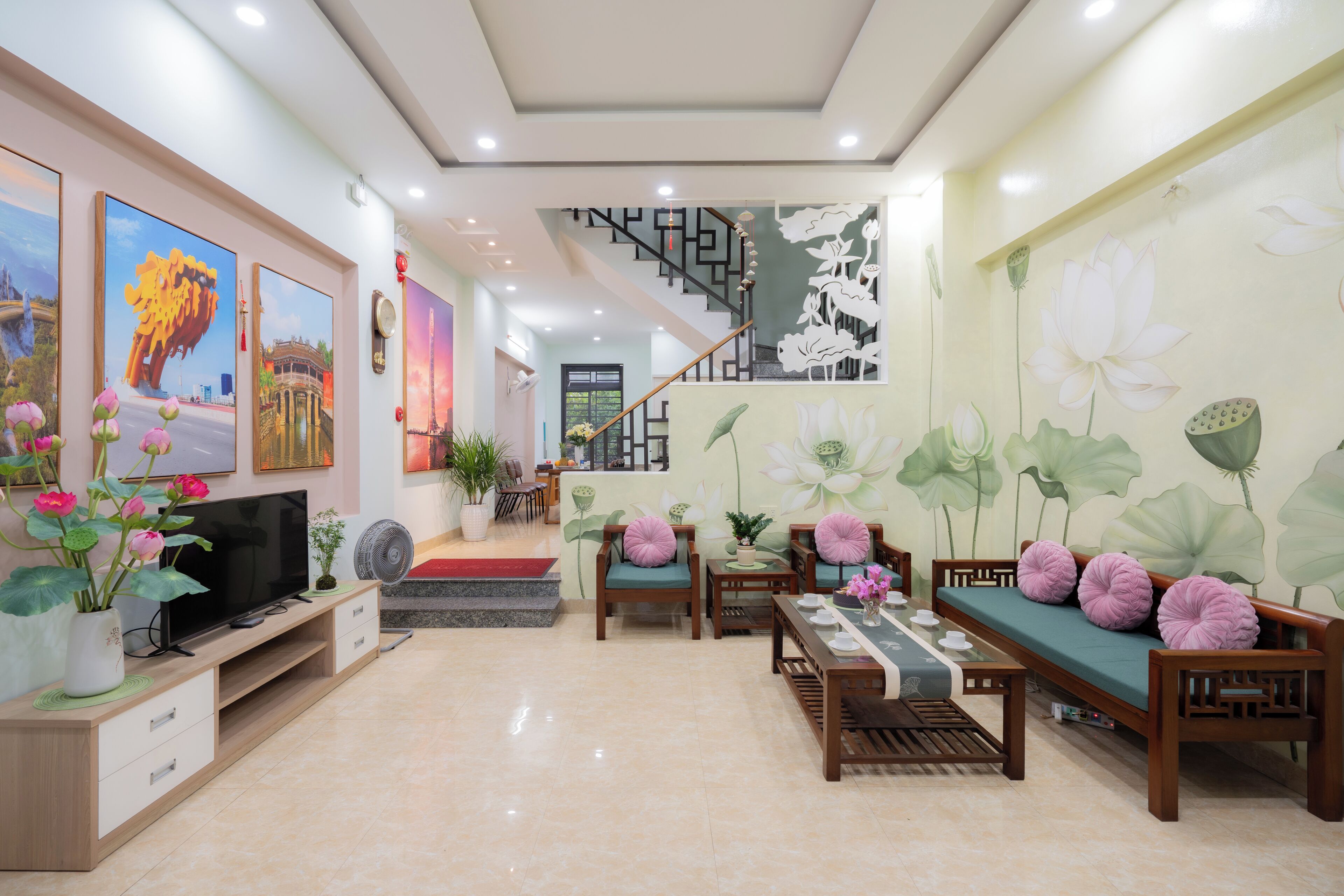 Luxury 4br Villa Da Nang-walk To My Khe Beach/free Bespoke Ai Washer-dryer Combo - Đà Nẵng