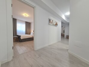 Apartamento Deluxe | Wi-fi grátis, roupa de cama fornecida 