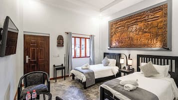 Quarto Twin Deluxe | Secretária, Wi-fi grátis