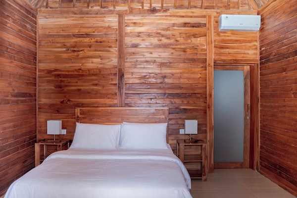 Kasturi Uluwatu - Uluwatu