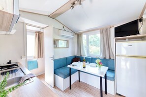 Casa Móvel, 1 cama de casal | Cozinha privada | Uma cadeira de bebé 