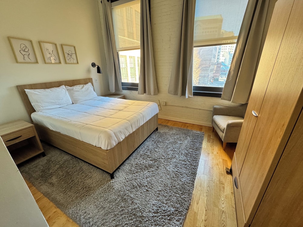 Trumbull ST Fully Furnished Private Loft Style Apartment A/C Wi-Fi ...