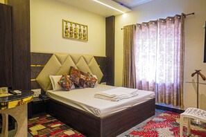 Quarto Deluxe | Secretária, secretária adequada para computadores portáteis 