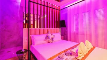 Suíte júnior, sacada, vista para o pátio | Quartos à prova de som, Wi-Fi de cortesia