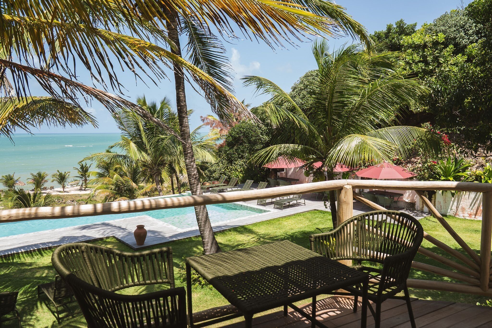 Quarto Duplo Deluxe | Refeições ao ar livre