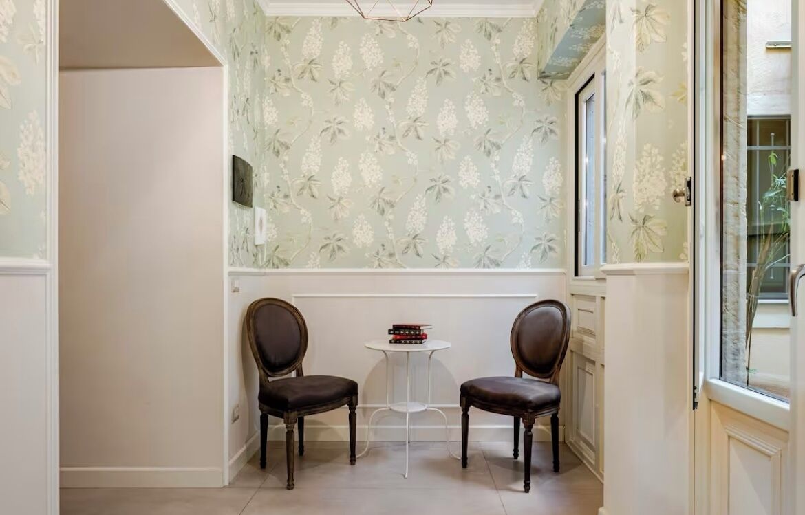 Apartamento Deluxe, vista para o pátio | Sala de estar