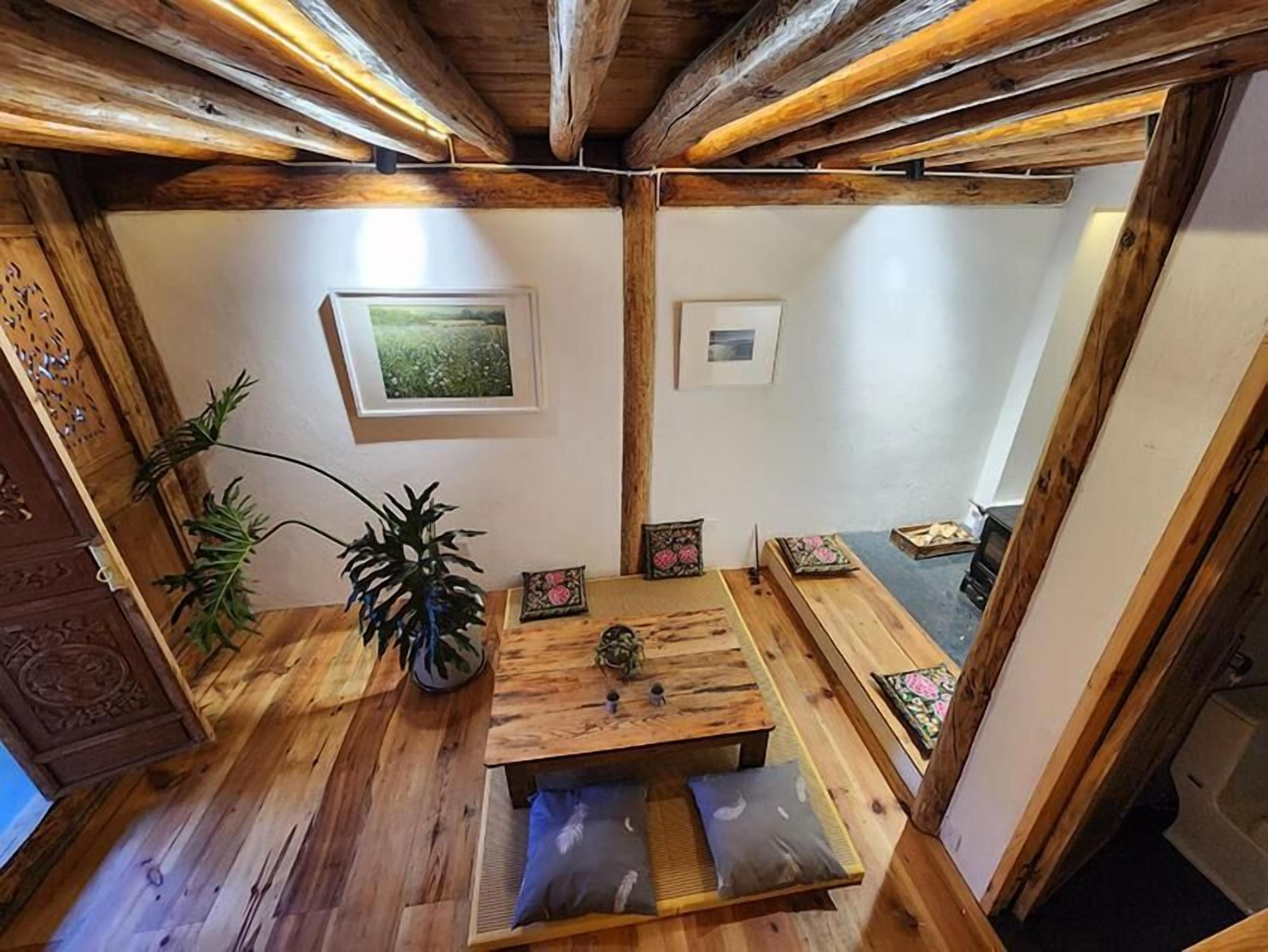 Suite, pátio, vista para o pátio | Interior