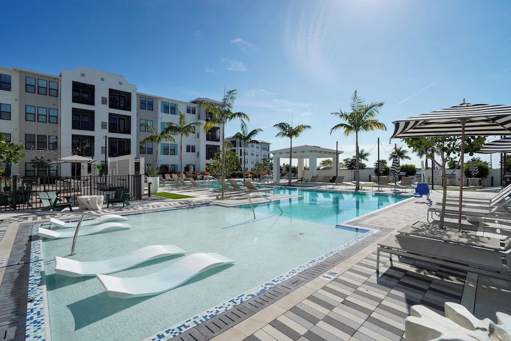 7 Mi To Coquina Beach, Luxe Condo W/ Resort Perks! - Longboat Key, FL