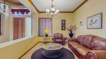 Casa (3 Bedrooms) | Parte interna