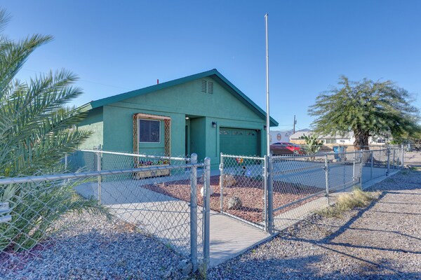 Patio Hangouts! Bullhead City Home Near Casinos - Bullhead City, AZ