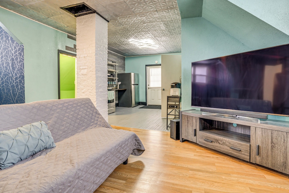 Heart Of Social District! South Cadillac Unit - Tustin, MI