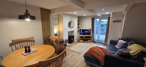 2 Bed - Work - Holiday - Pets Welcome - Parking - Lincolnshire