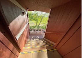 Quarto Individual Básico | Interior