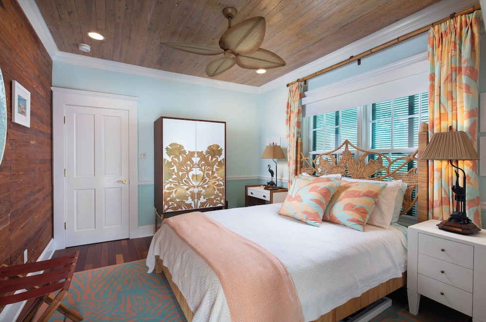 Dona Calabash, Key West Elegance and Serenity Just 90 Steps from Duval ...