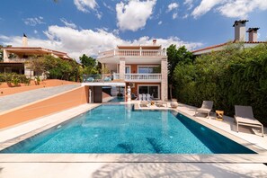 Vila | 5 quartos