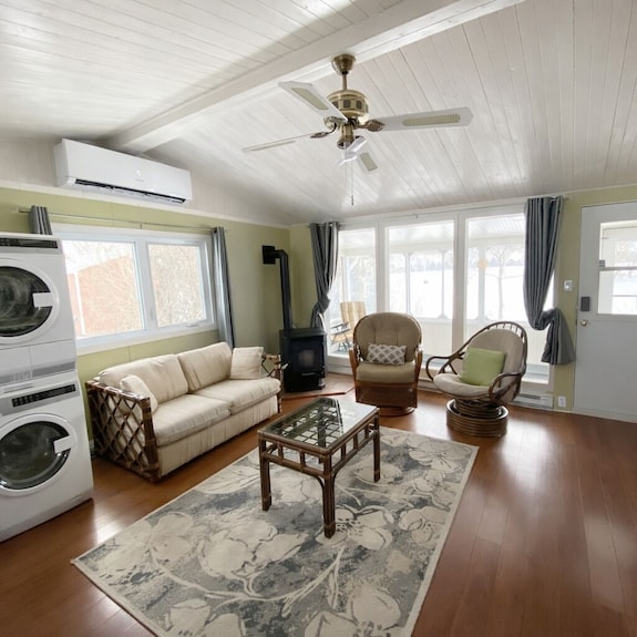 Chalet By The River - Nature, Paddle, Campfire And Water View - Drummondville