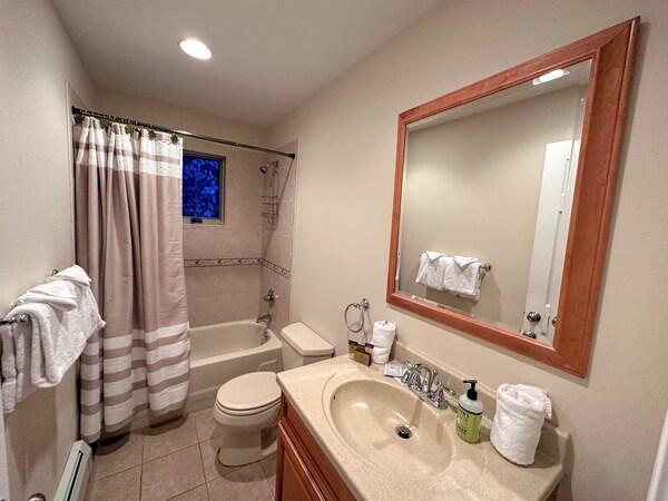 Spacious Private Home - Al132 - Bretton Woods, NH