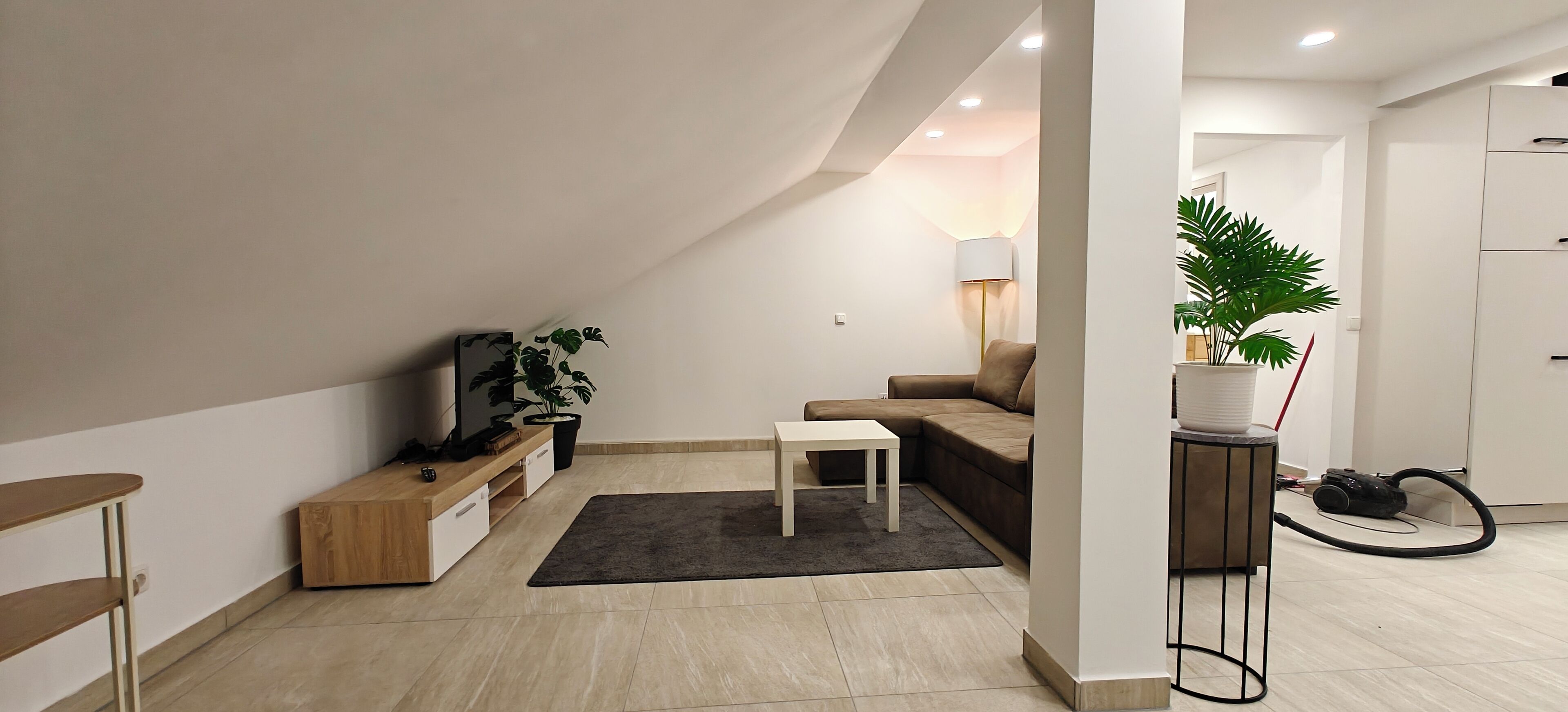 Haus Am Berg, Apartment With Panoramic View In The Franconian Lake District, Pets Welcome. - Pleinfeld