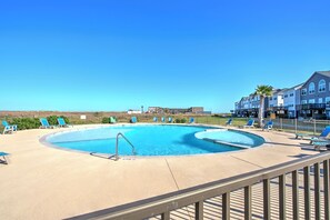 Mermaid Cove Pathway to the Sea!, Corpus Christi: Hotel Reviews, Rooms ...