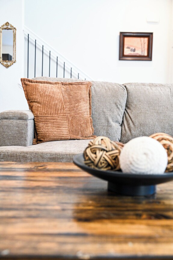 Modern Quiet Retreat Near Denver Int'l Airport - Aurora, CO