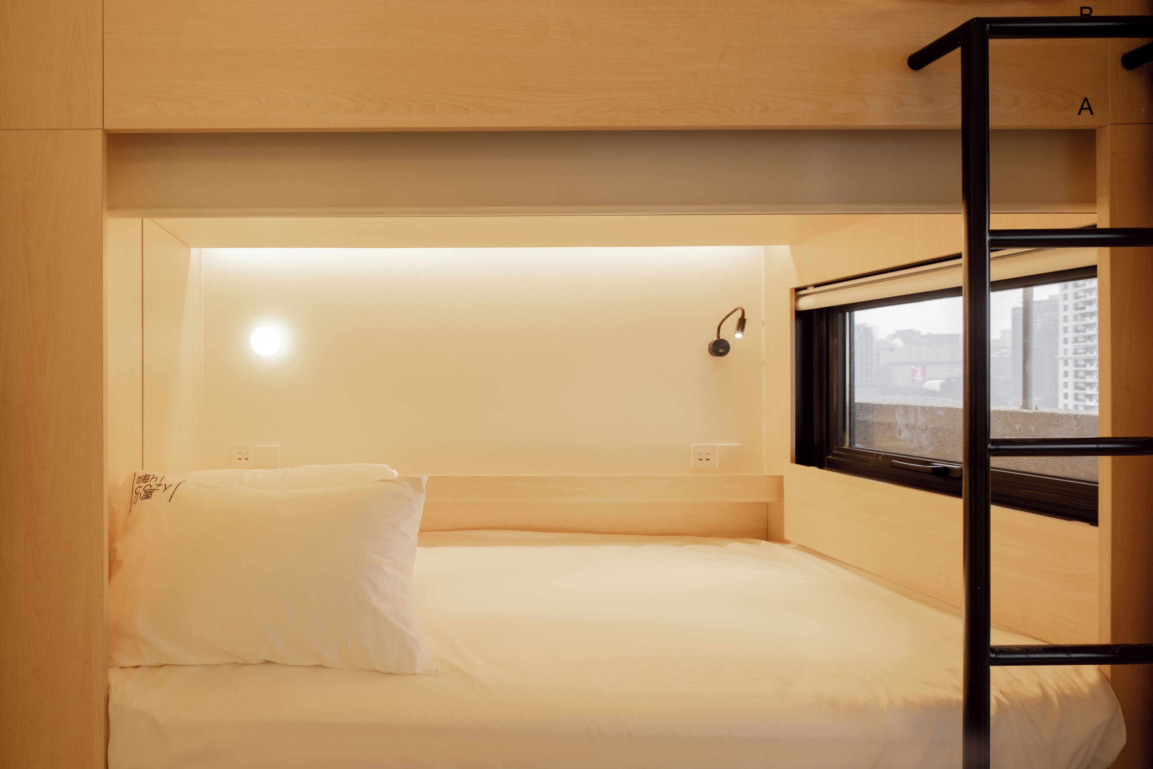 Camas de colchão viscoelástico, minibar com produtos grátis 