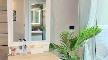 Suite de Luxo, varanda, vista para a montanha | Interior